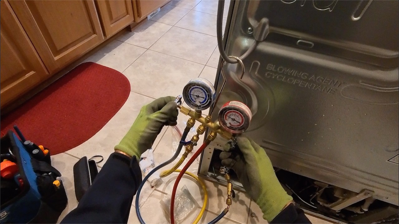 How to Connect Gauges on Refrigerator Compressor to Check Freon Levels ...