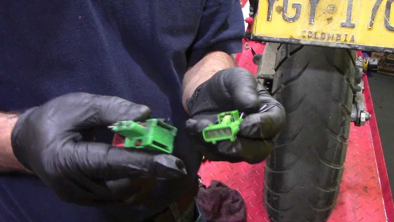 KTM 200 DUKE Falla en la ECU - YouTube