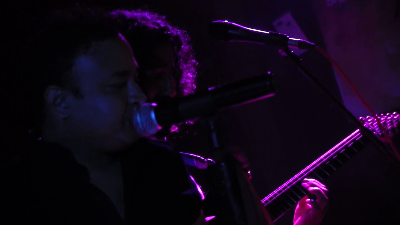 Goan Band " Raul with Raagas 2 Riches " - LIVE at SHOWBAR - YouTube