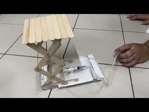 LIFTING HYDRAULIC JACK USING SYRINGE