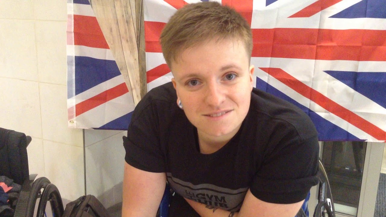 Lizzie Williams British Para Athlete VIP Guest at The Sparkle & Twinkle ...