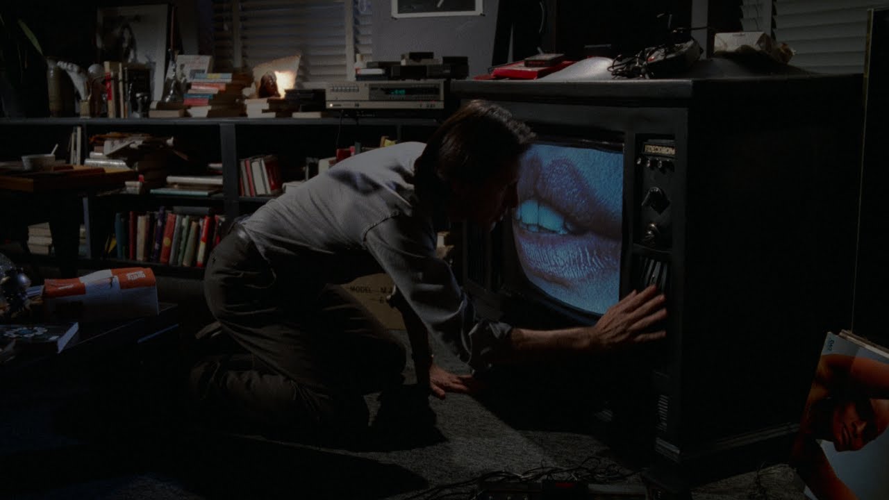 Videodrome 1983 Nicki TV scene 4K - YouTube