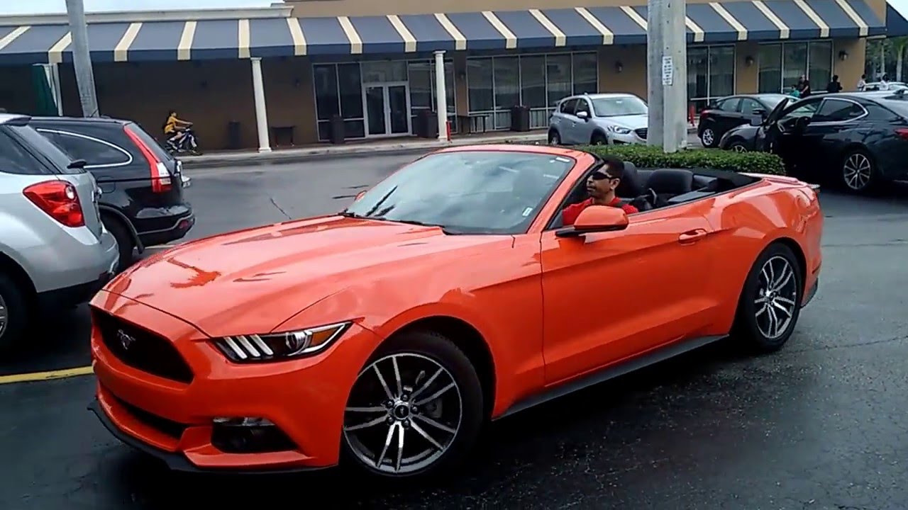 Ford Mustang Conversível em Miami - YouTube