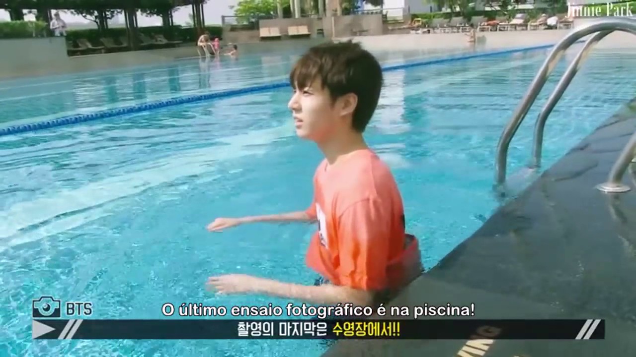 BTS seção de fotos na piscina/praia (legendado pt) - YouTube