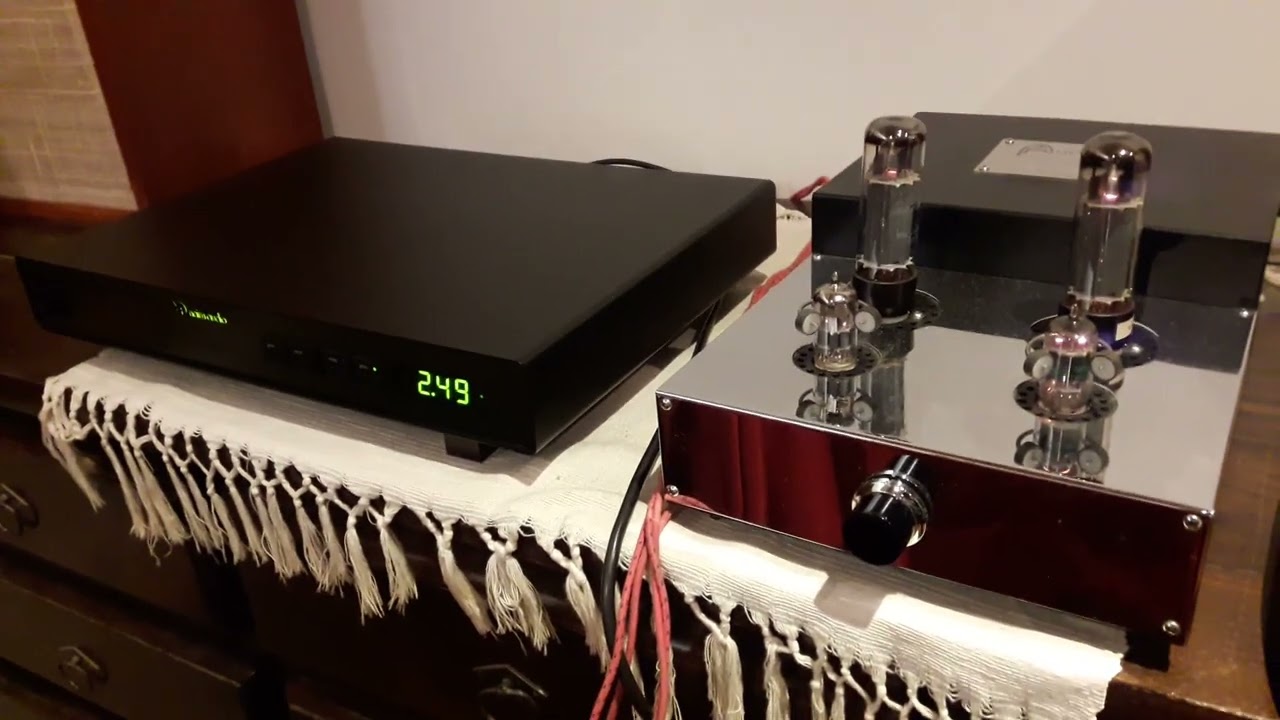 Naim CD3 Philips TDA1541A S1 - YouTube