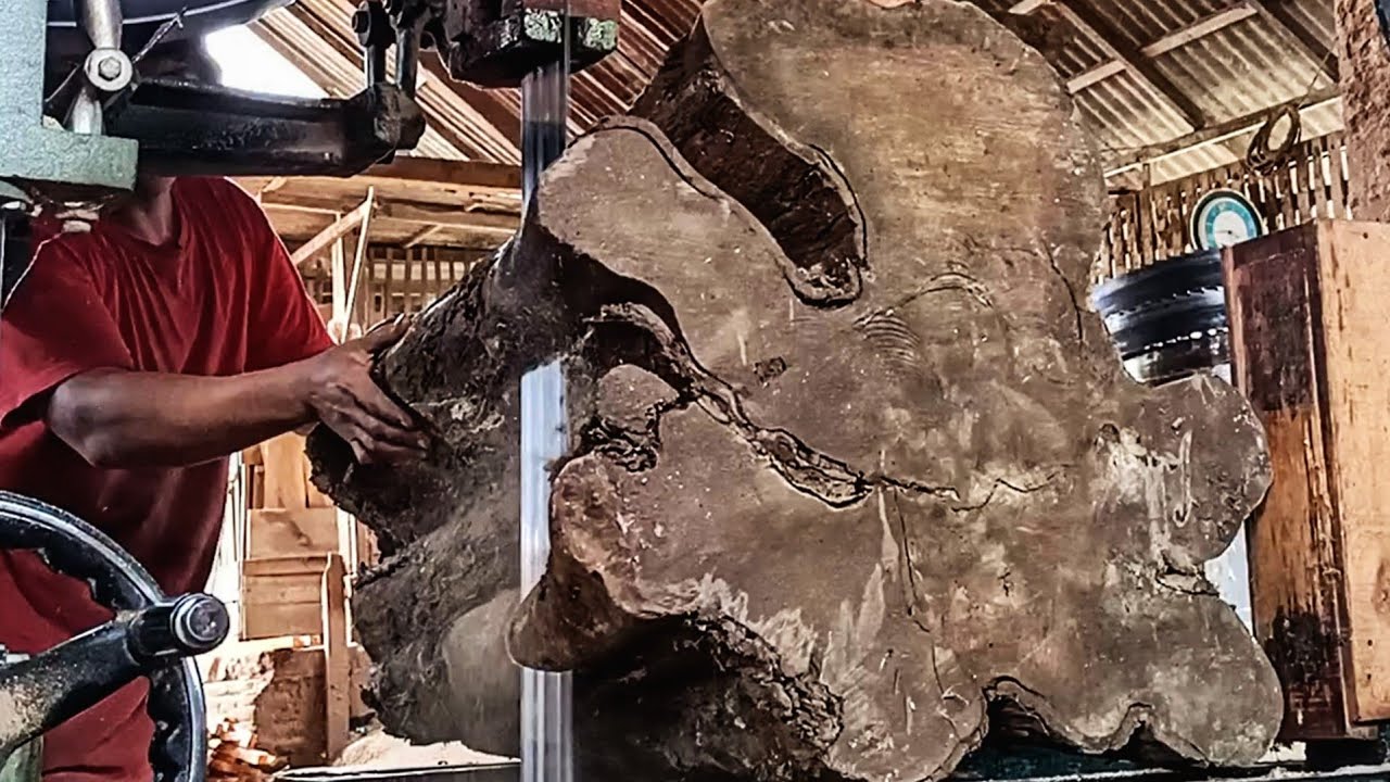 The secret technique for sawing old teak wood - how to get 2x results ...