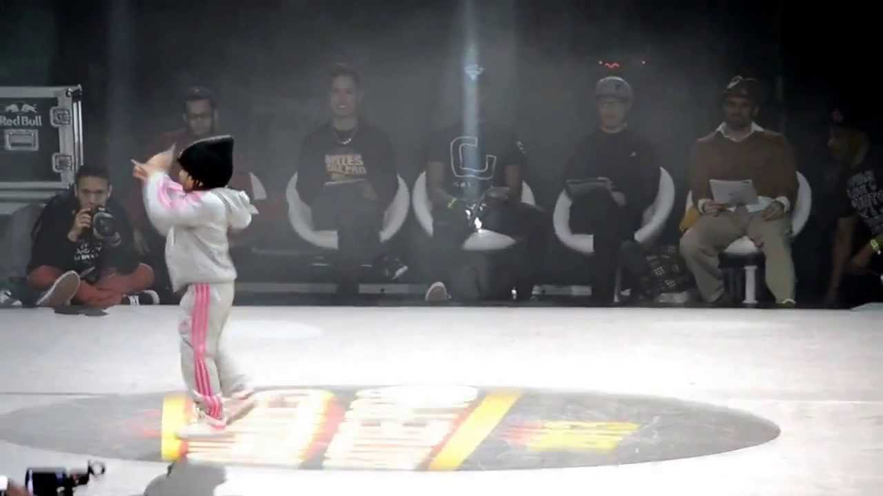 BGIRL TERRA 2013 the best BGirl of the world - YouTube