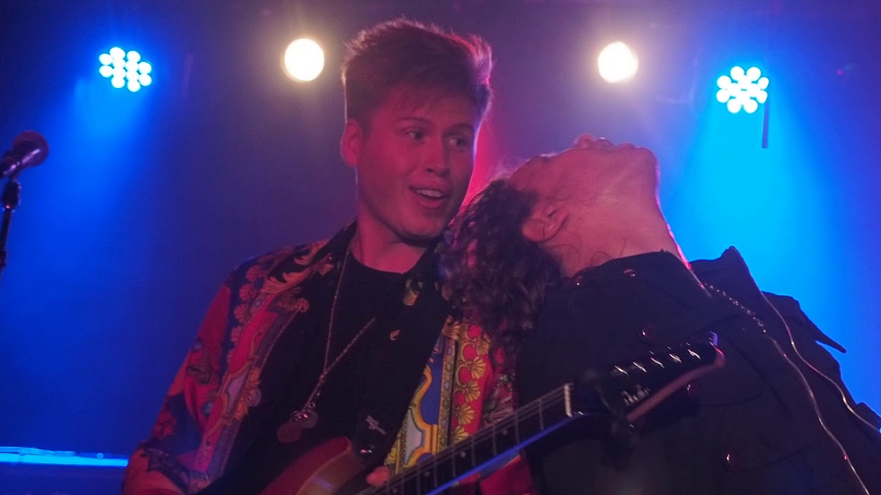 Tempt, Live - YouTube