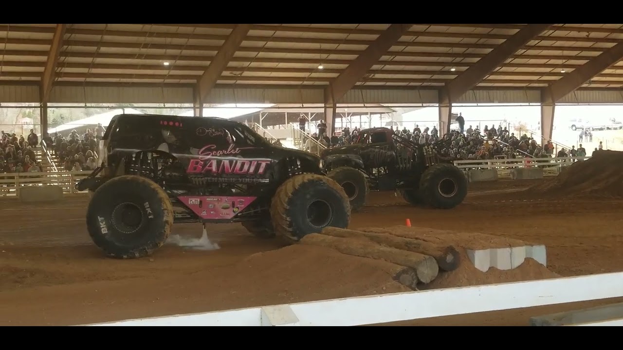 awesome Scarlet Bandit monster truck in Waynesville NC - YouTube