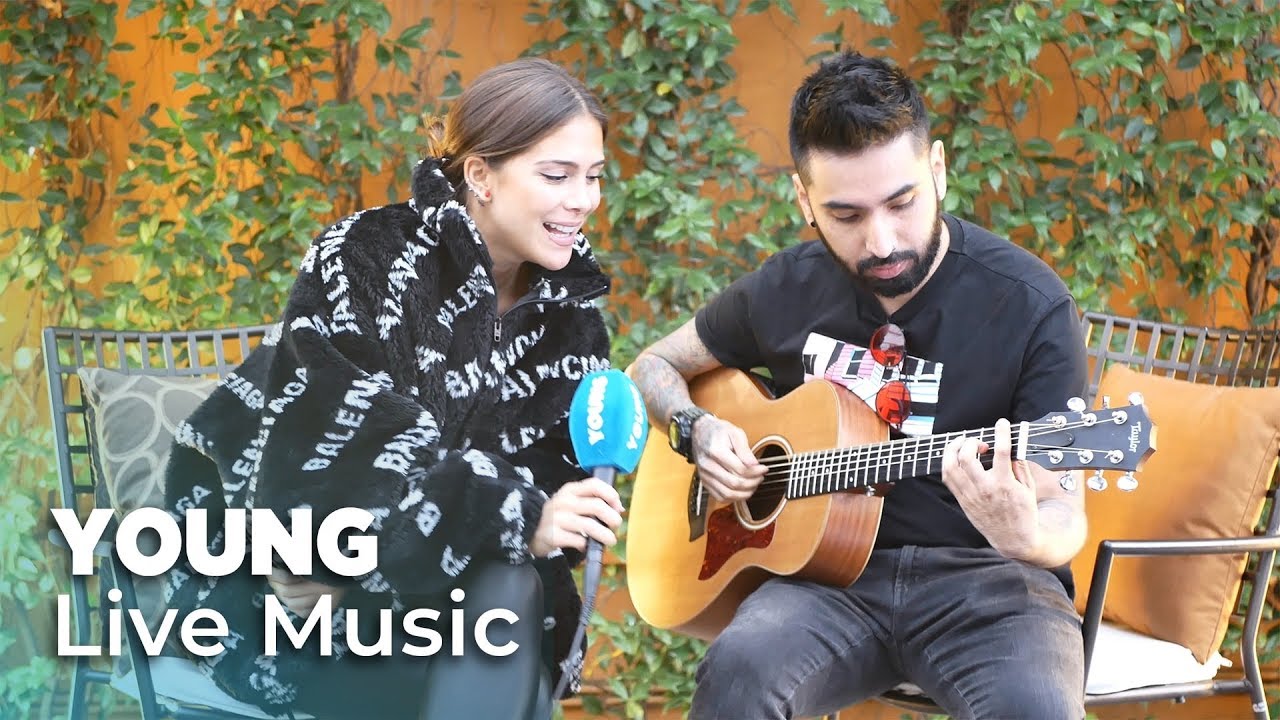 GREEICY RENDON canta Destino (Versión Acústica) en el YOUNG Live Music ...
