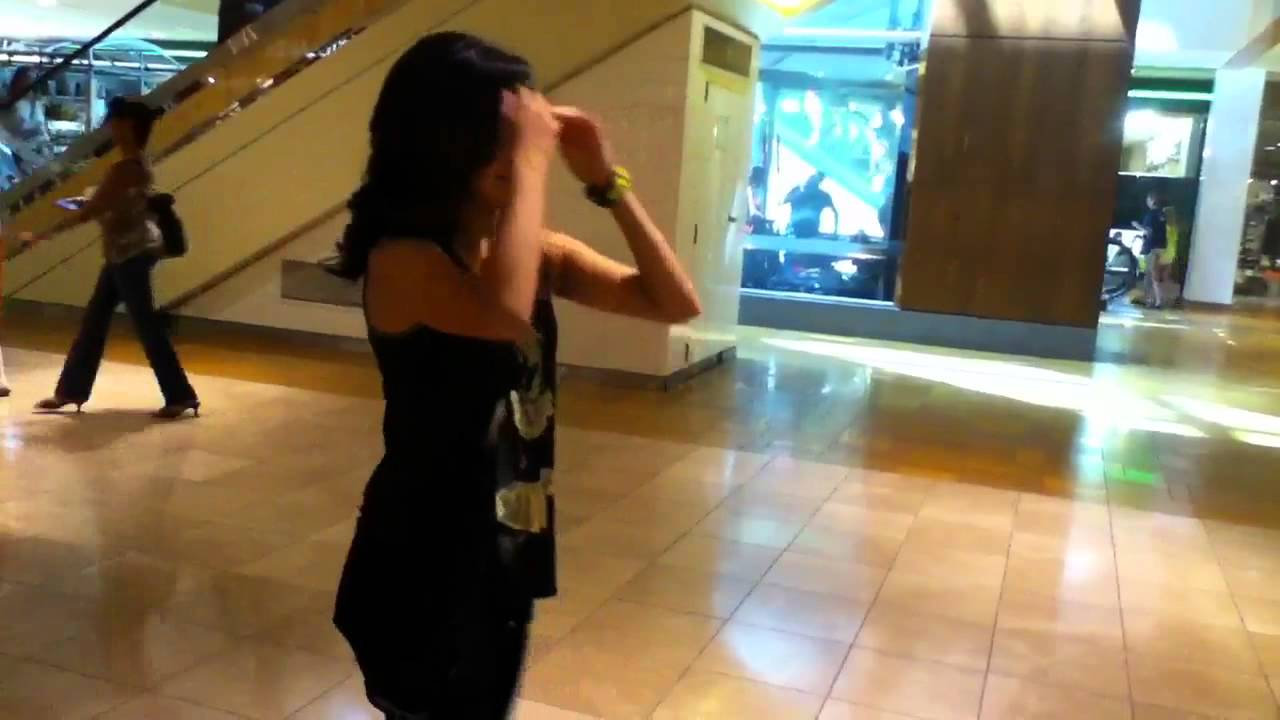 Jump hugging - YouTube