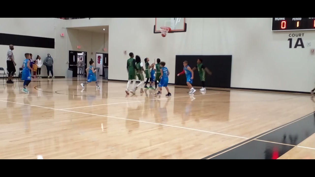 Bryan 💪🐻🔥🔥🔥🔥🔥🔥🔥🔥🔥 juego Team Barea Dallas TX - YouTube