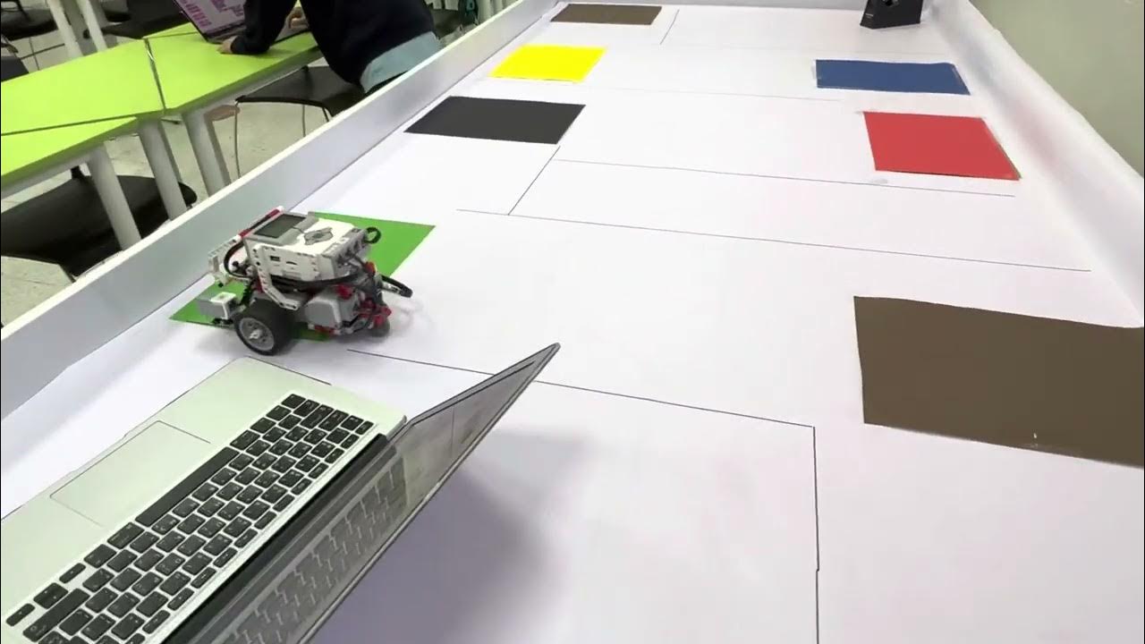 Ev3 driving base robot moves in a color maze using color sensor - YouTube