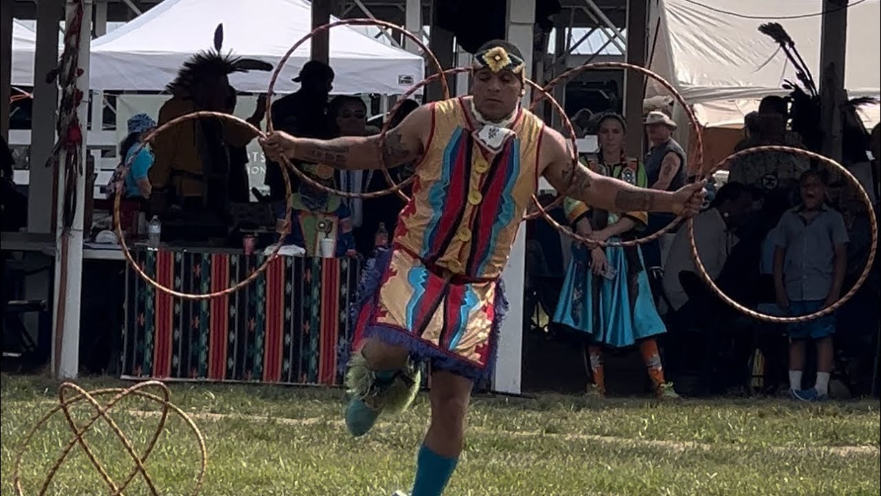 Hoop Dancing at the 2023 Nanticoke Lenni Lenape POW WOW - YouTube