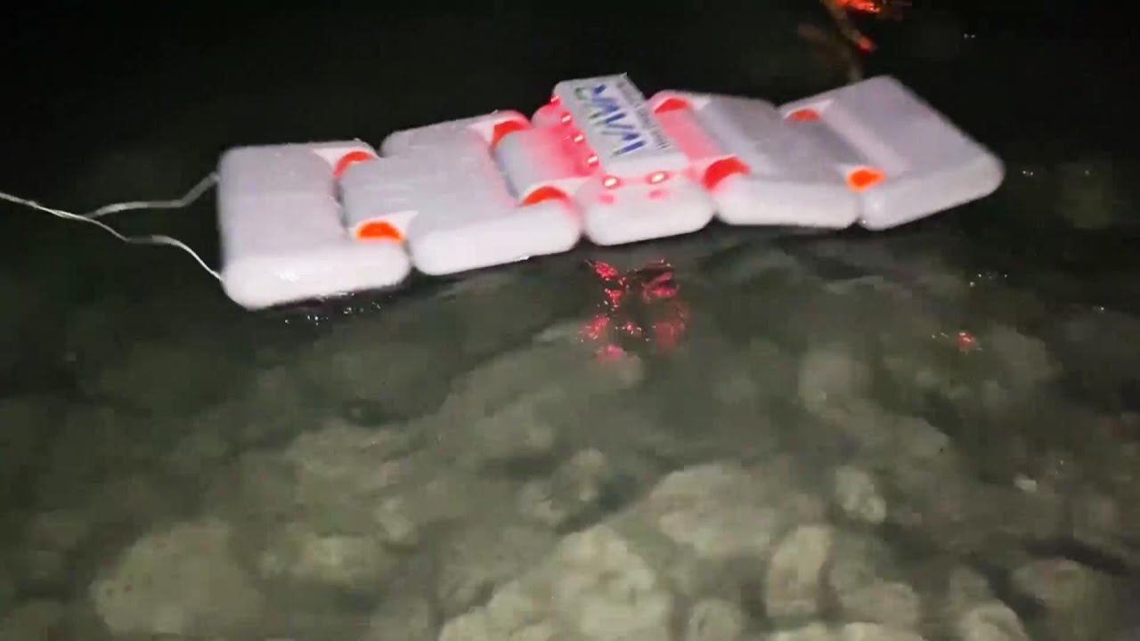 WAVR modular Wave Energy Converter - YouTube