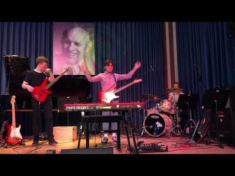 Mia Marin - Rosanna  [Toto]