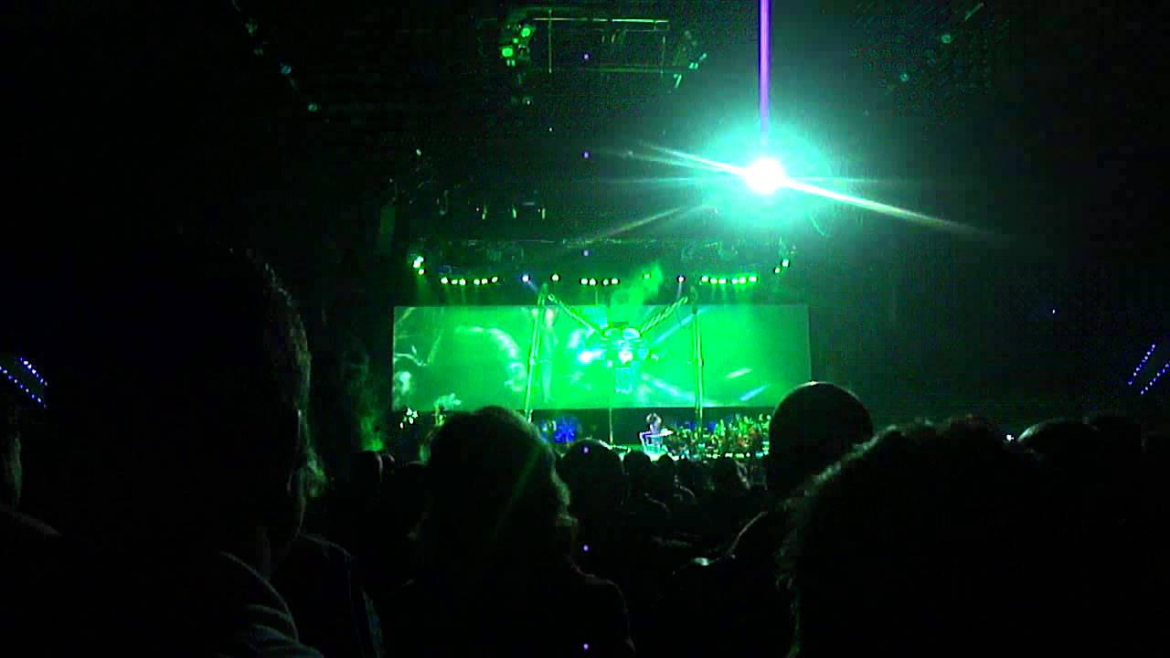 Jeff Waynes War of the Worlds 5 - YouTube