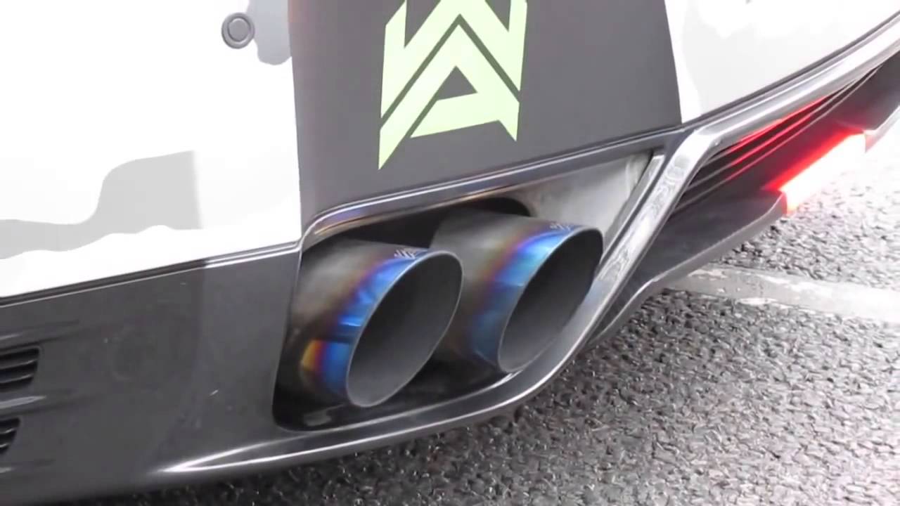 Nissan GT-R R35 Revving😍😍😍 - YouTube