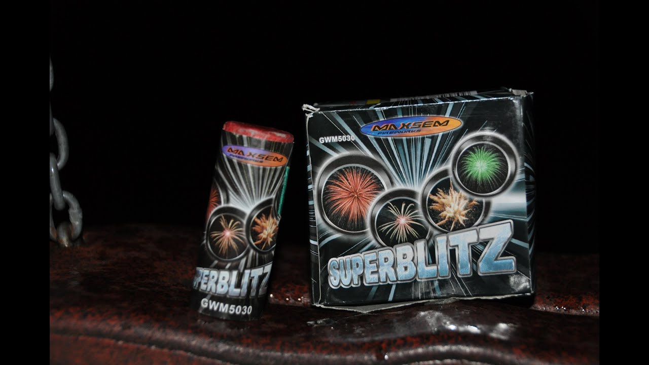 SUPERBLITZ von Maxsem Fireworks - YouTube