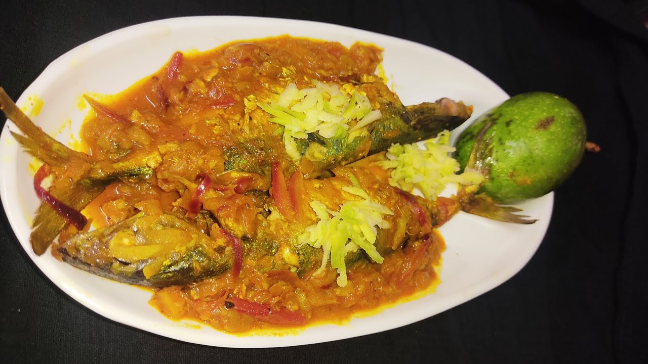 Mango fish curry/aam machhli recipe/khatti machli recipe/মাছের টক ঝাল ...