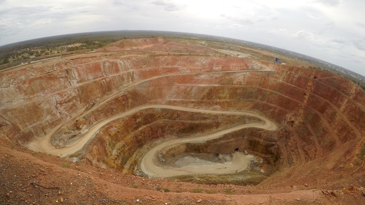 Fort Bourke Hill Lookout, Peak Gold Mine, Scenic Point in Cobar New ...