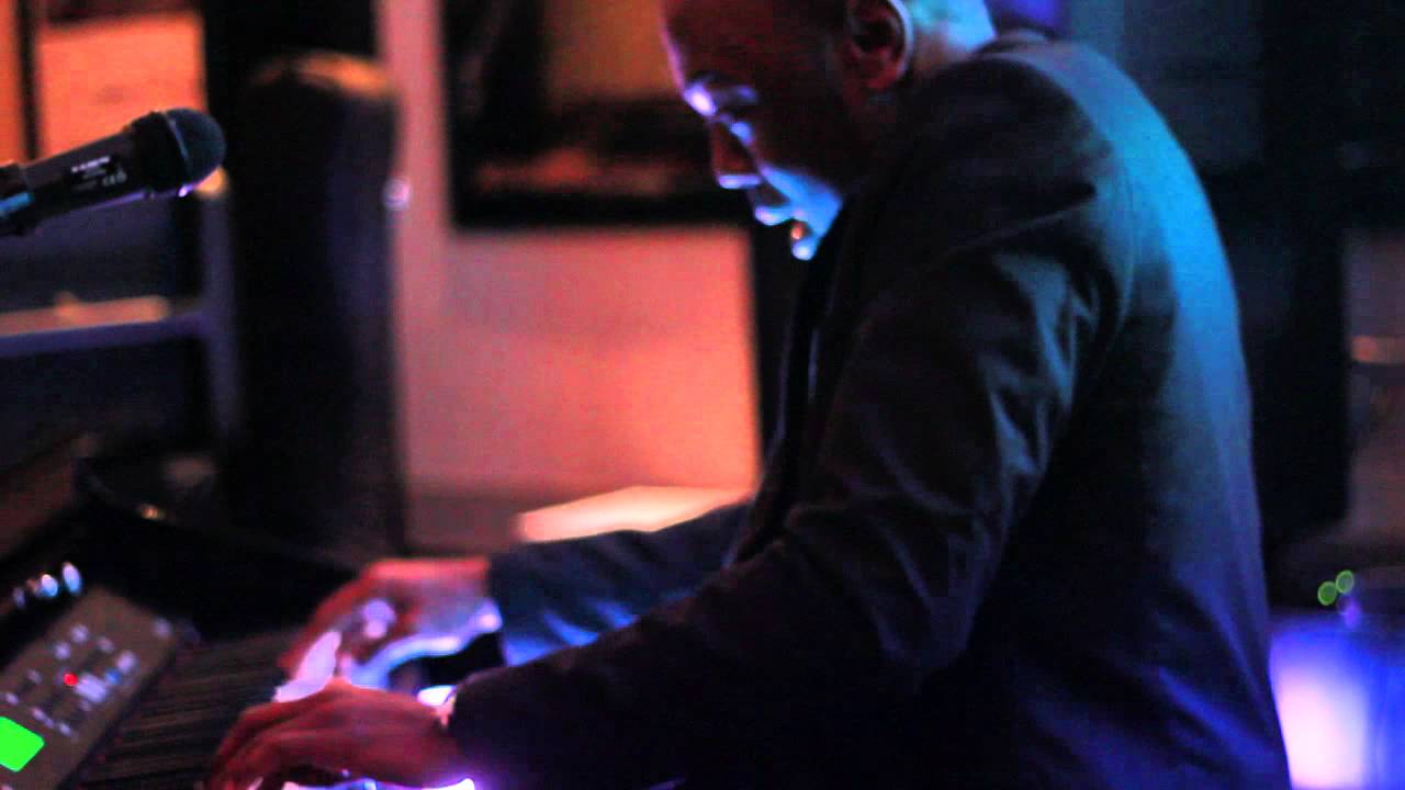 Xavier Gordon Trio plays "Crazy" by Gnarls Barkley - YouTube