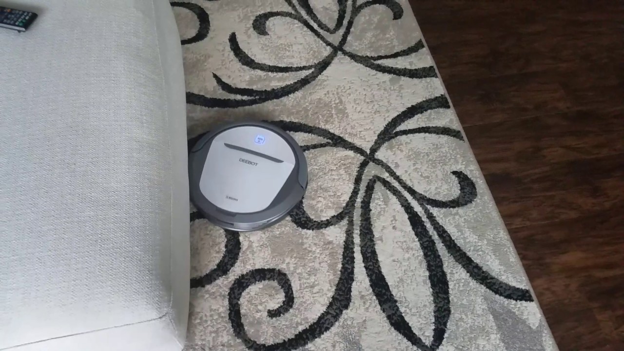 My robot vacuum is stupid - YouTube