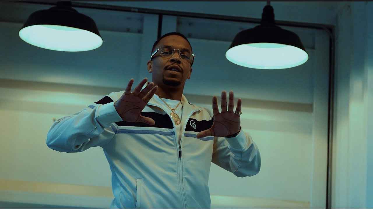 Swiffa - F.Y.M - YouTube