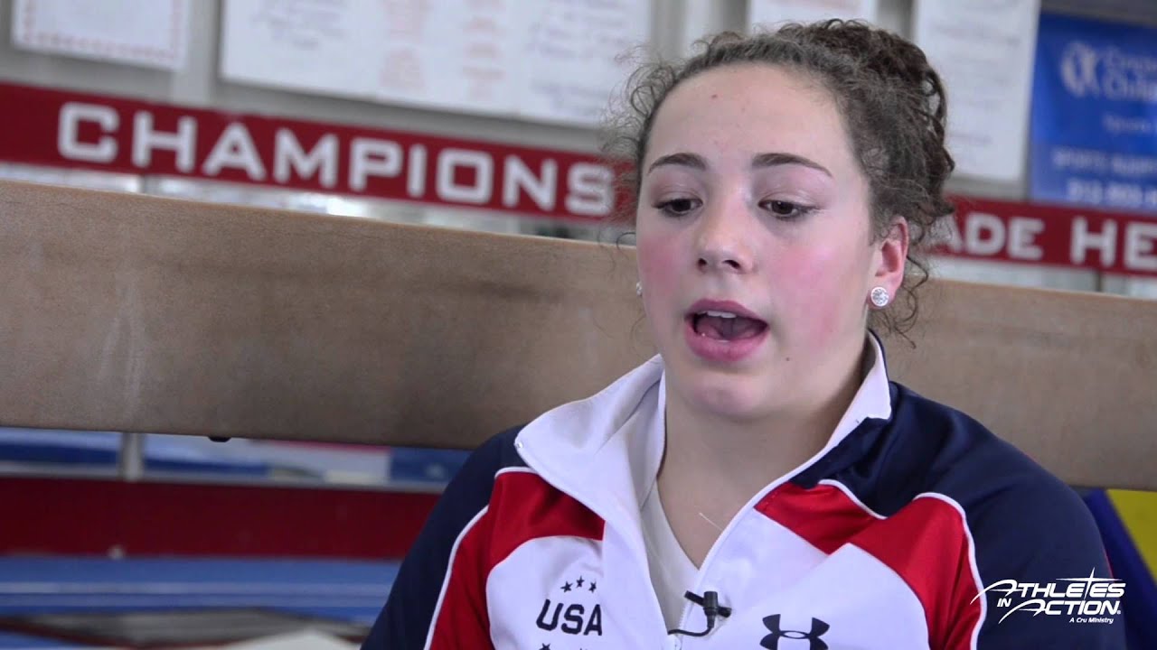 Inside Look: Amelia Hundley - YouTube