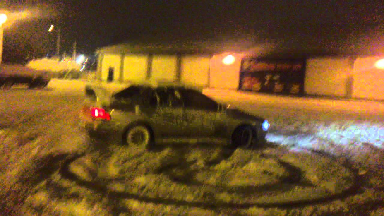 Scooby Snow fun (snowbaru) - YouTube