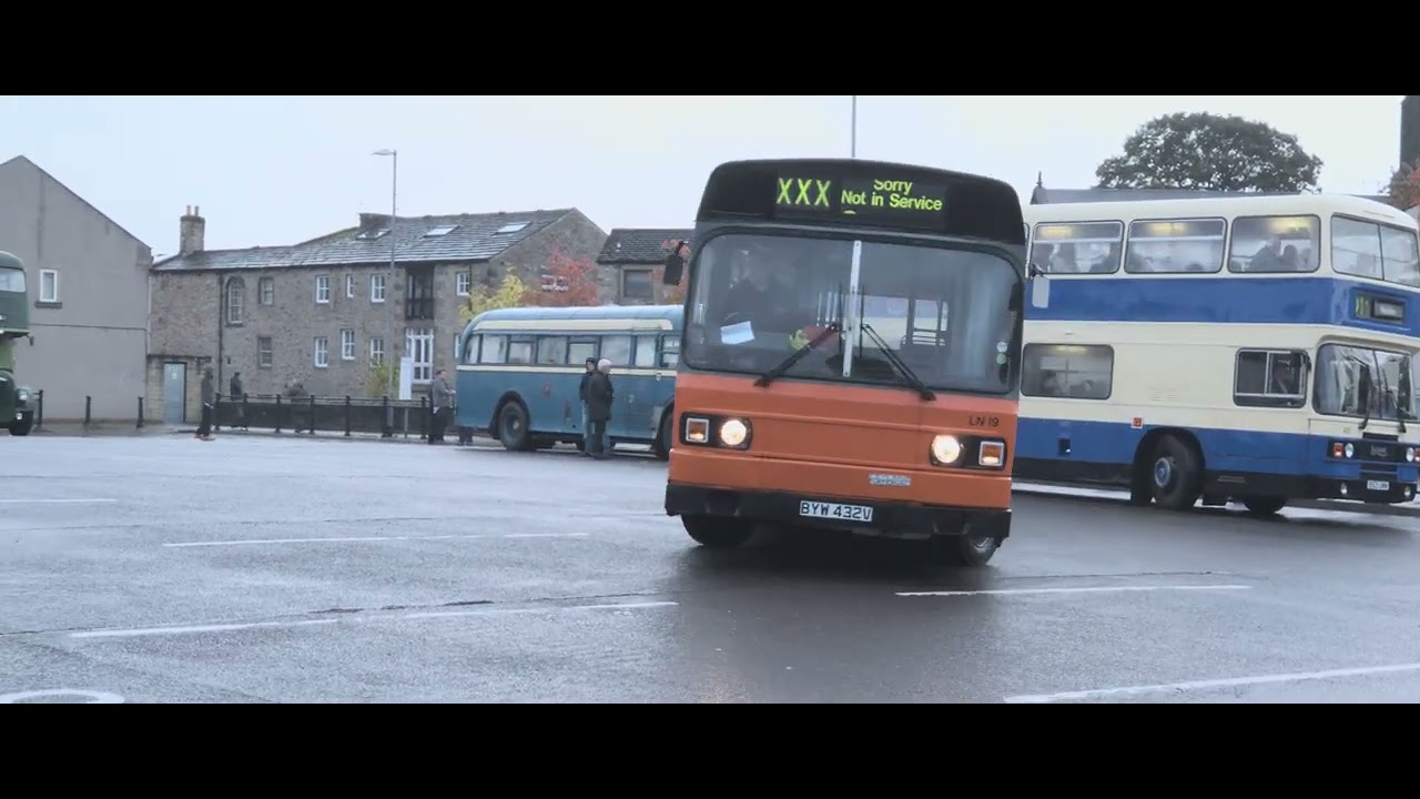 Skipton bus rally - YouTube