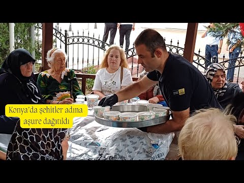 Konya’da şehitler adına aşure dağıtıldı