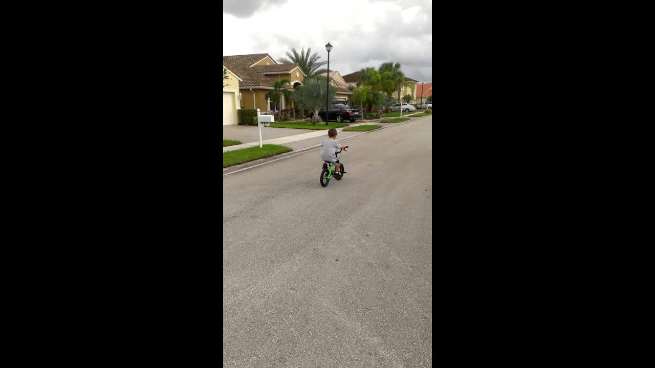 Anthony riding Tony Hawk bike - YouTube