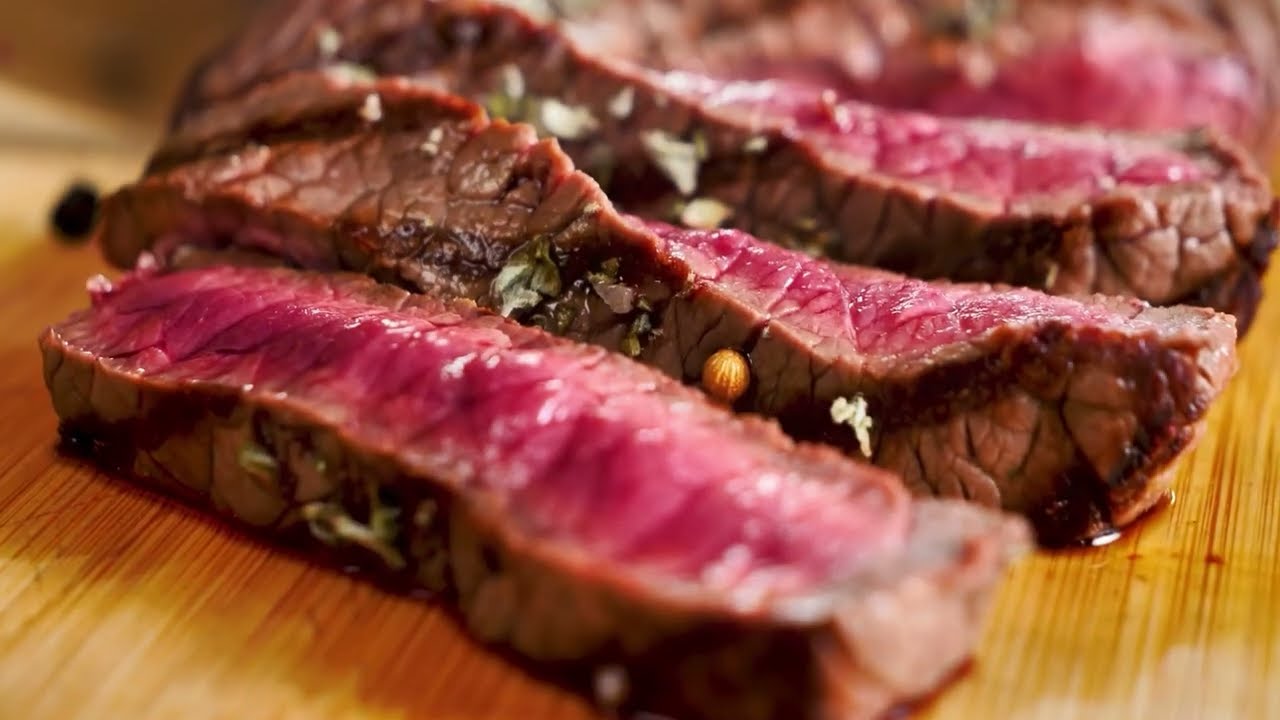 Himalayan Salt Dry Aged Beef - UK - YouTube