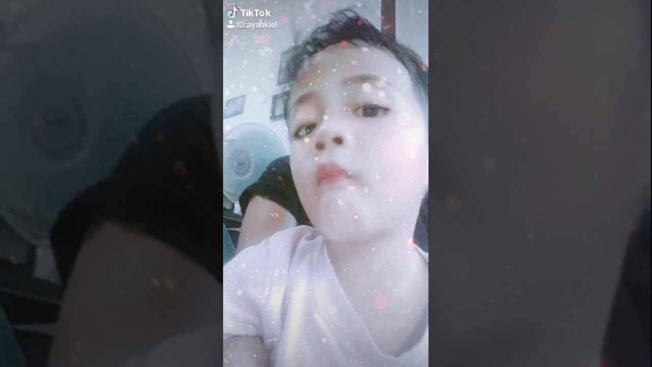 Tik tok- karin dan dewi remix - YouTube