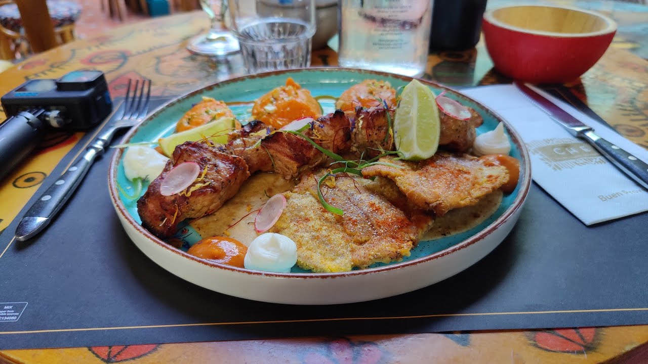 Around Piraeus including Che Restaurant 🇬🇷 - YouTube