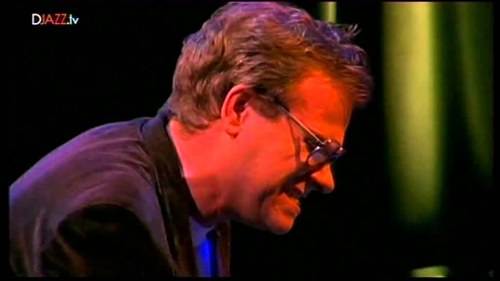 Robert Rook Trio at Djazz TV - Faster Than Your Legs - YouTube
