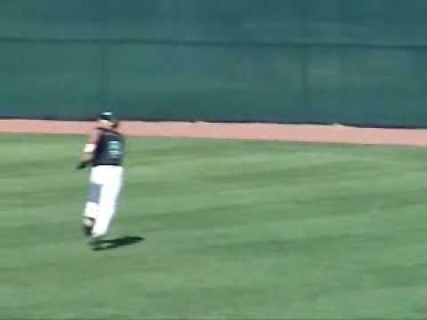amazing outfield catch - YouTube