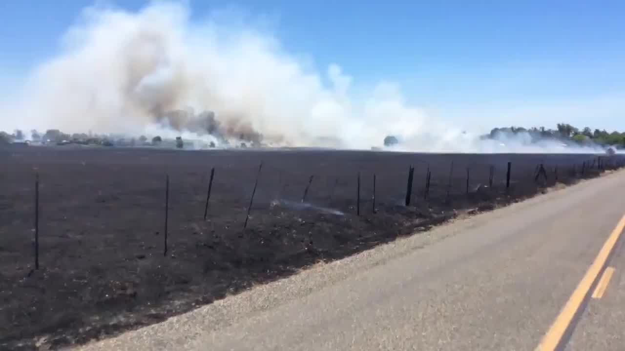 RAW: Nelson Fire Near Oroville - YouTube