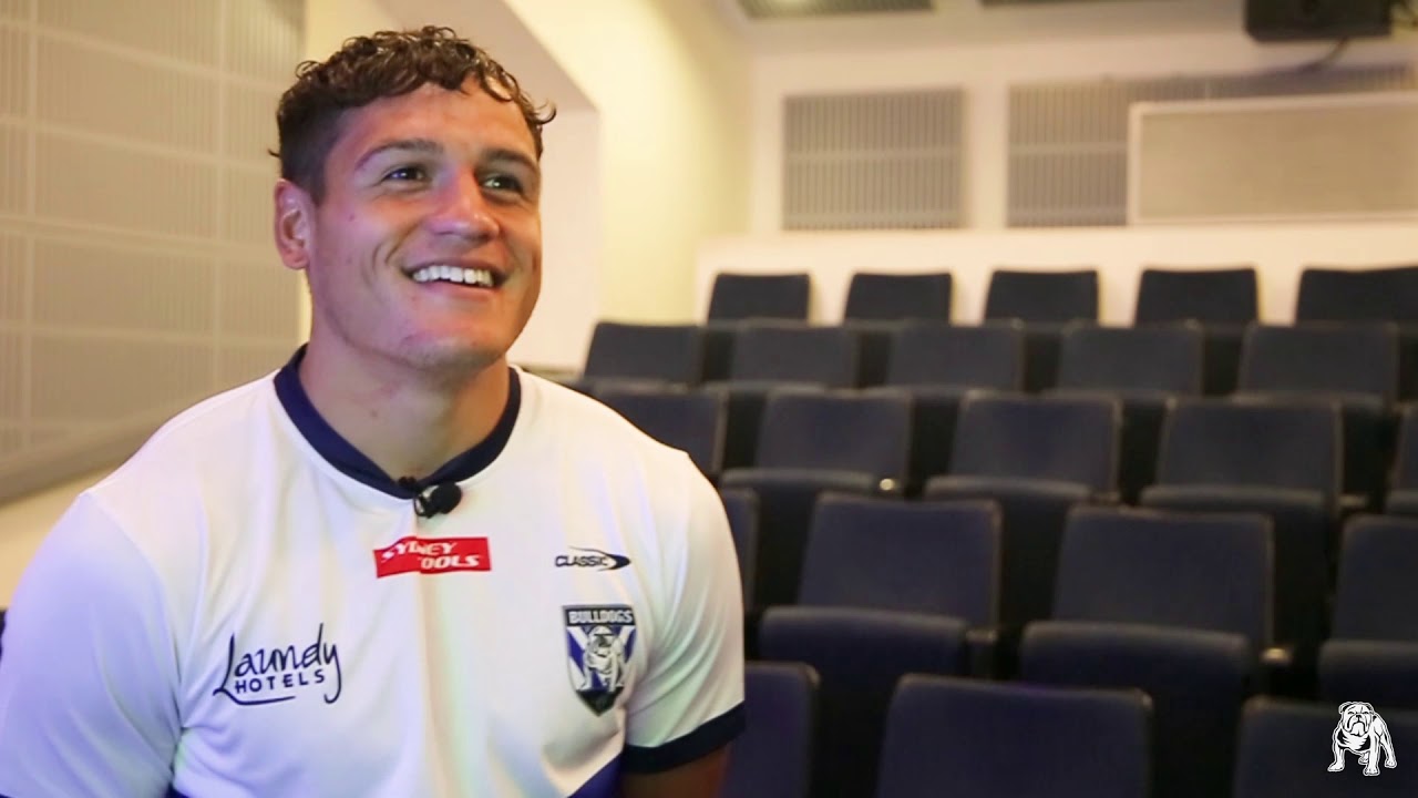Topine: Train hard and earn the respect of the boys - YouTube