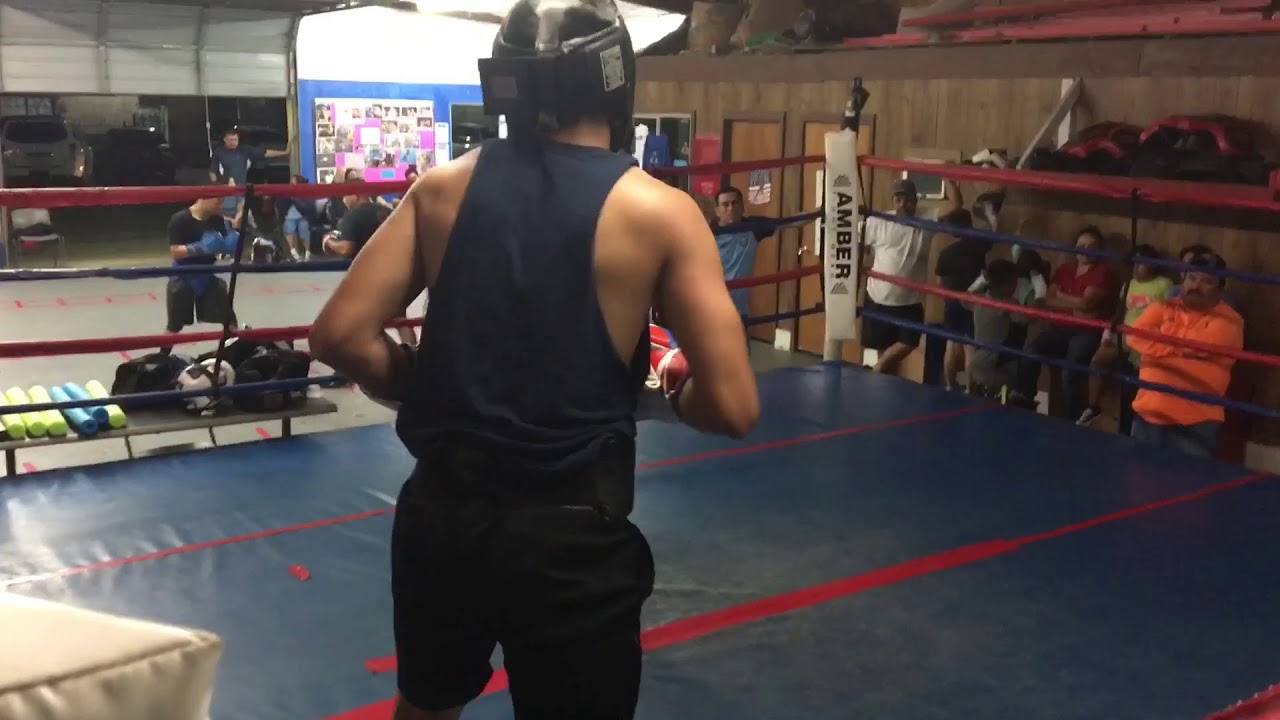 Sparring @ Eastside Boxing Gym - YouTube