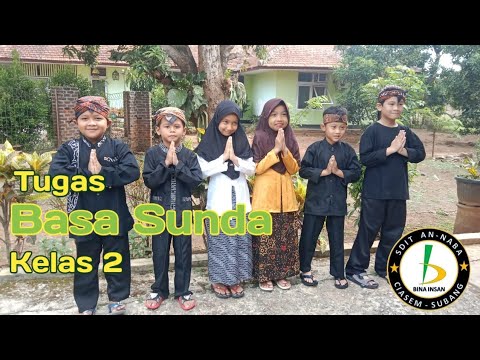 Melestarikan permainan tradisional (Kaleci sreng Congklak) - YouTube