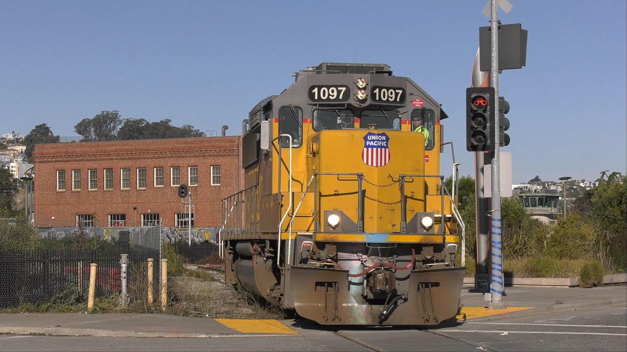 UP San Francisco Local (Dec 2020) - YouTube