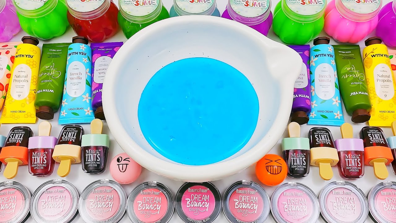 Satisfying Video How To Make Slime Mixing Eyeshadow Makeup Cosmetics 💖 ...