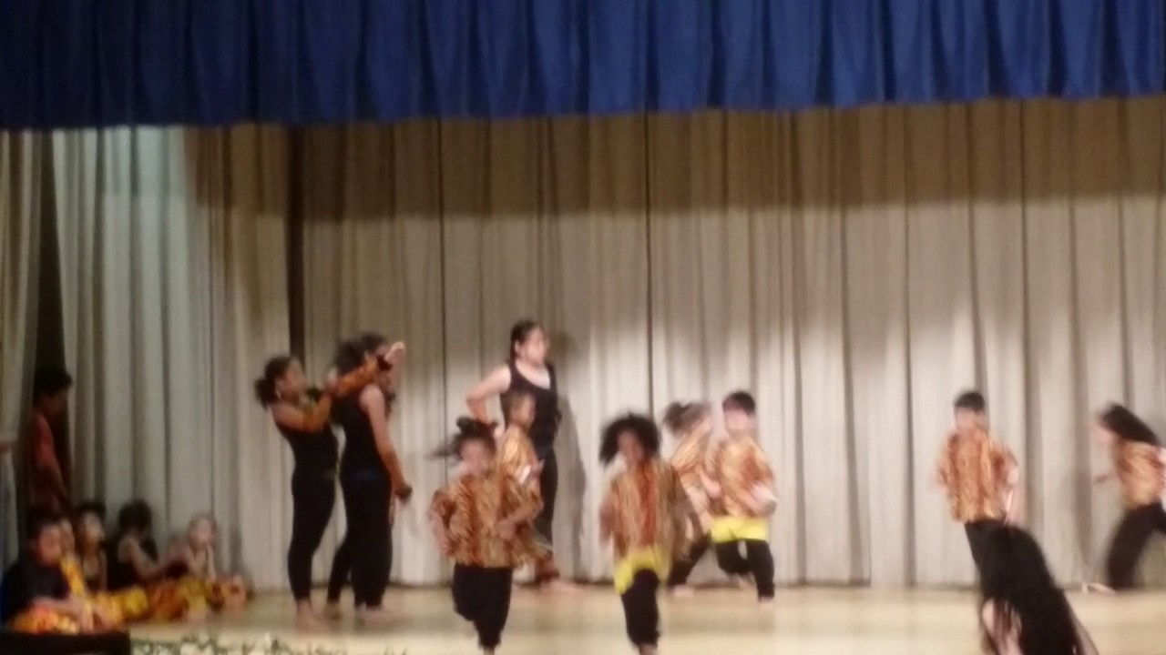 Eliza dance performance - YouTube