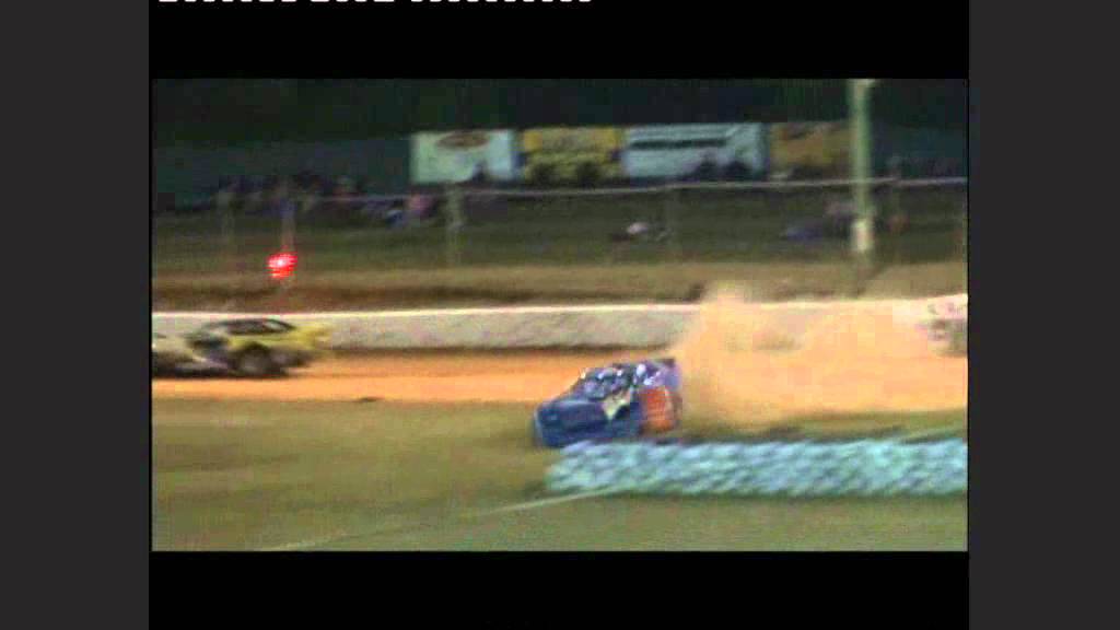 Late Models Nick Girdlestone Mothar Mountain Gympie 22 9 2012 - YouTube