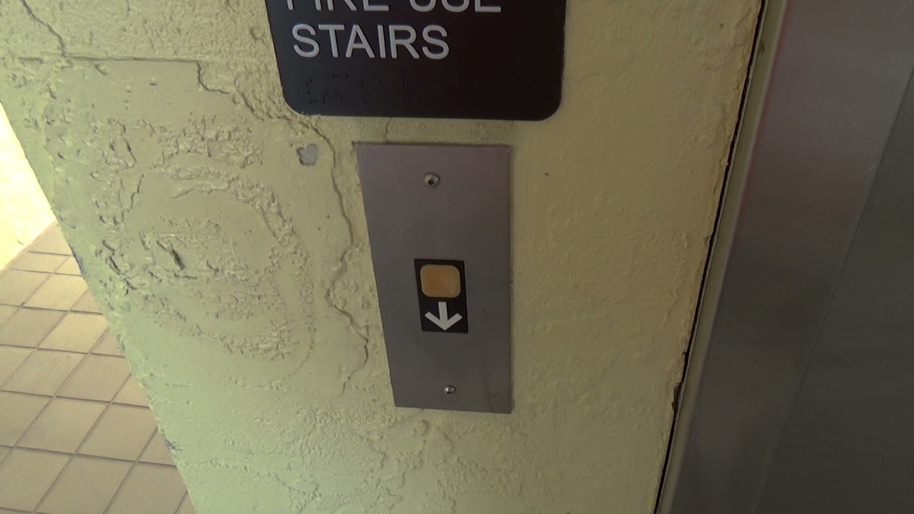 Sketchy Dover Impulse Hydraulic Elevator at The Marina Del Mar Resort ...