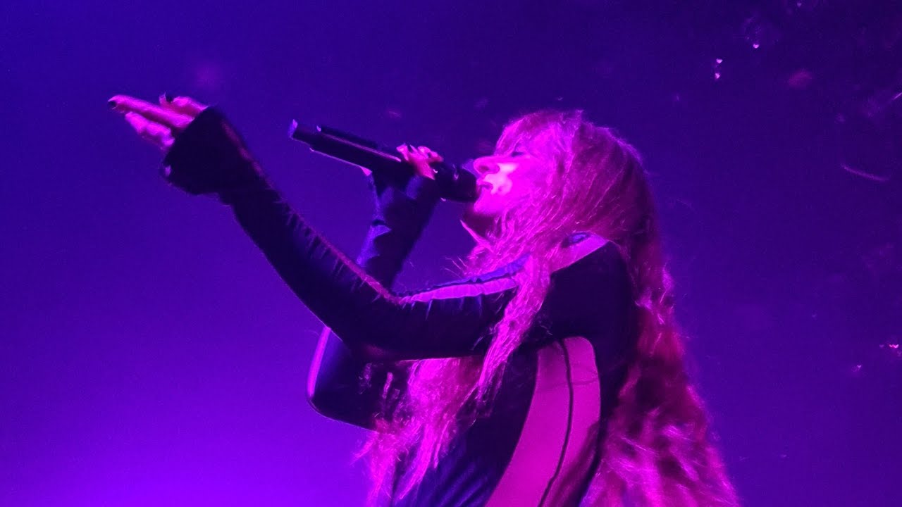 merol live troostprijs - YouTube