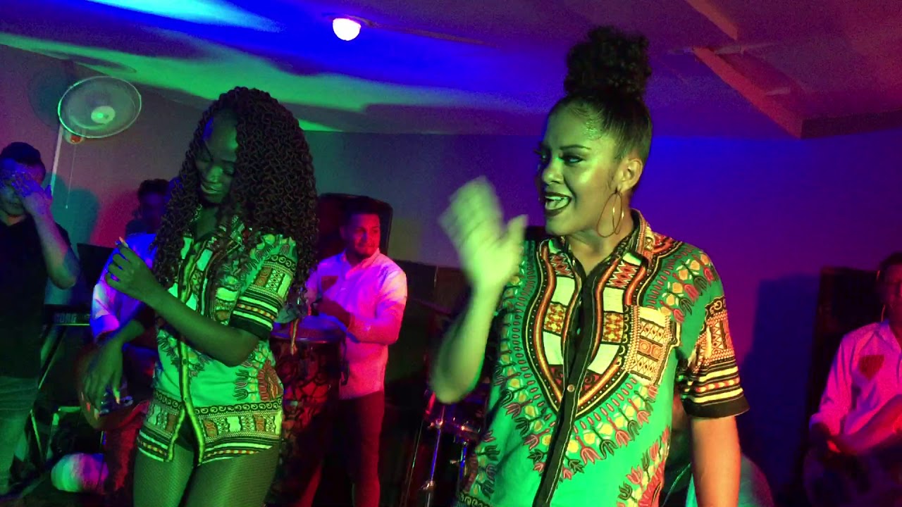 Kazzabe-Balaba (Live Paragon Discoteque) - YouTube