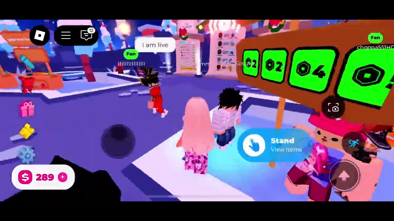 Begging people for robux it a challenge 😭 - YouTube